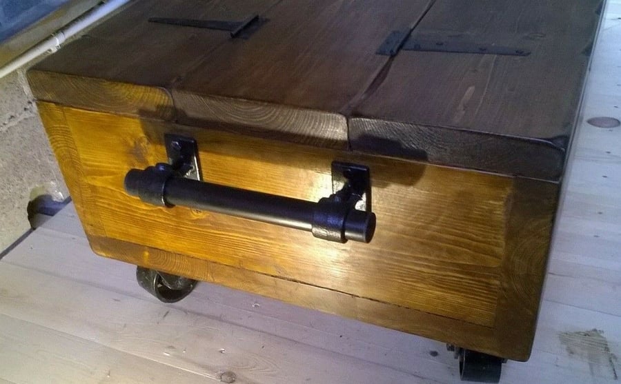 THE INDUSTRIAL BRETON COFFEE TABLE CHEST - Folksy