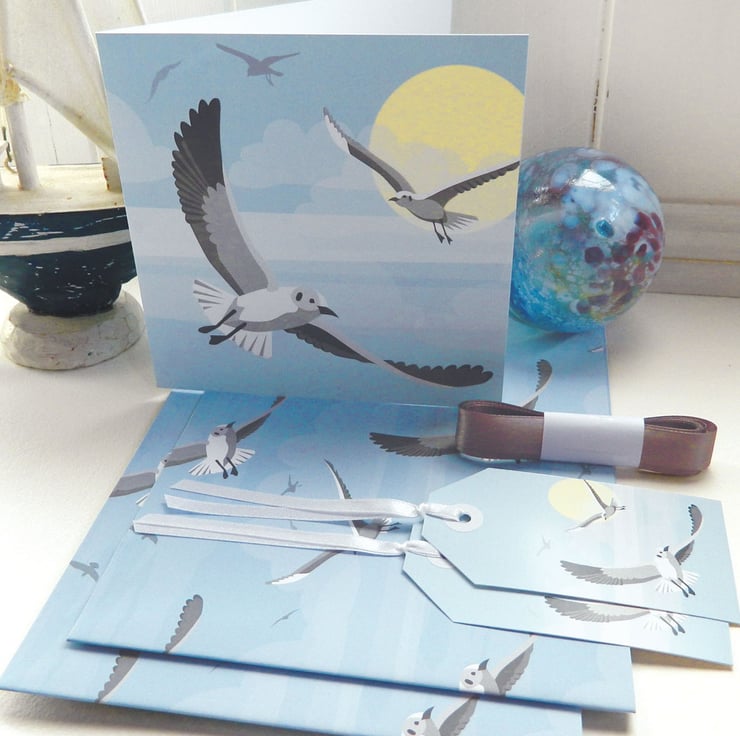 Seagull Gift Wrapping Paper Set - Seaside, Brit... - Folksy
