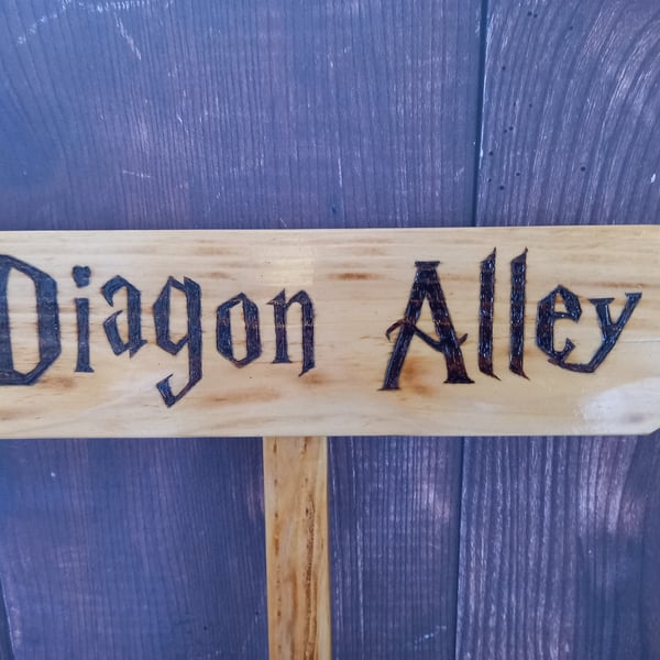 Diagon alley harry potter sign - Folksy