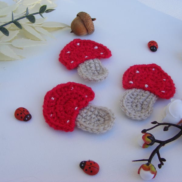 Crochet toadstools - Folksy