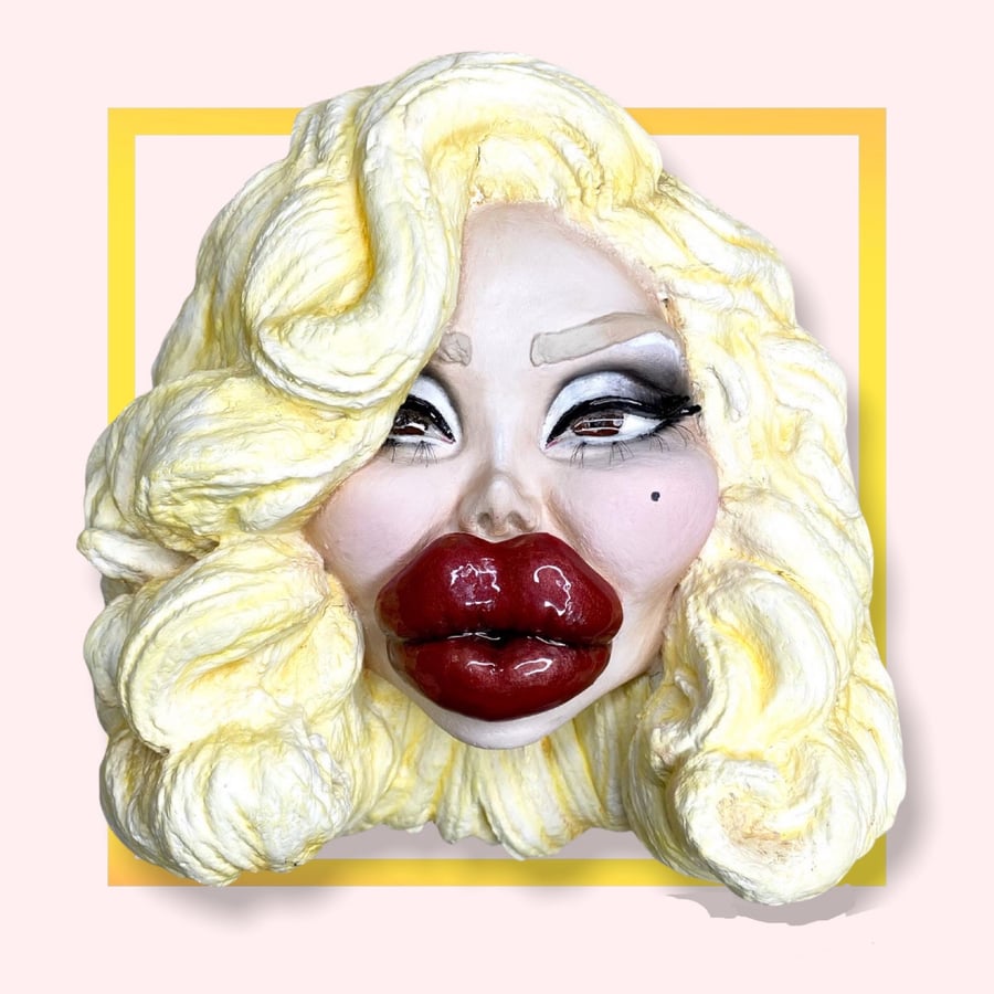 Amanda lepore inspired 22cm portrait wall sculp... - Folksy