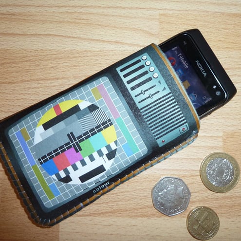 Retro TV iPhone Case - Folksy