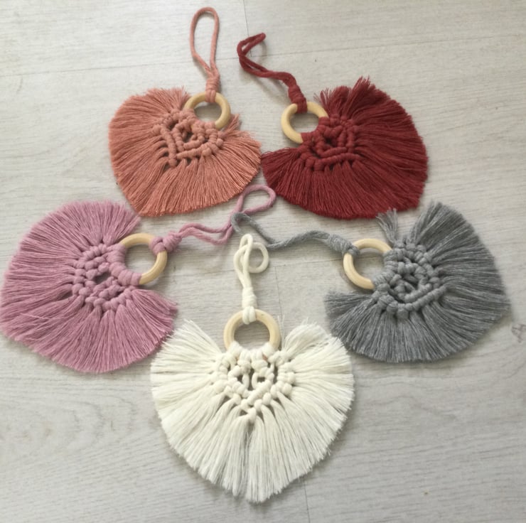 Sweet macrame heart wall hanging, valentine gif... - Folksy