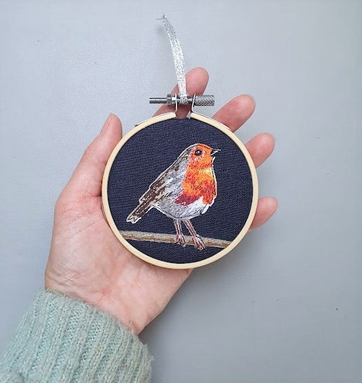 Handmade Robin applique and embroidered mini ho... - Folksy