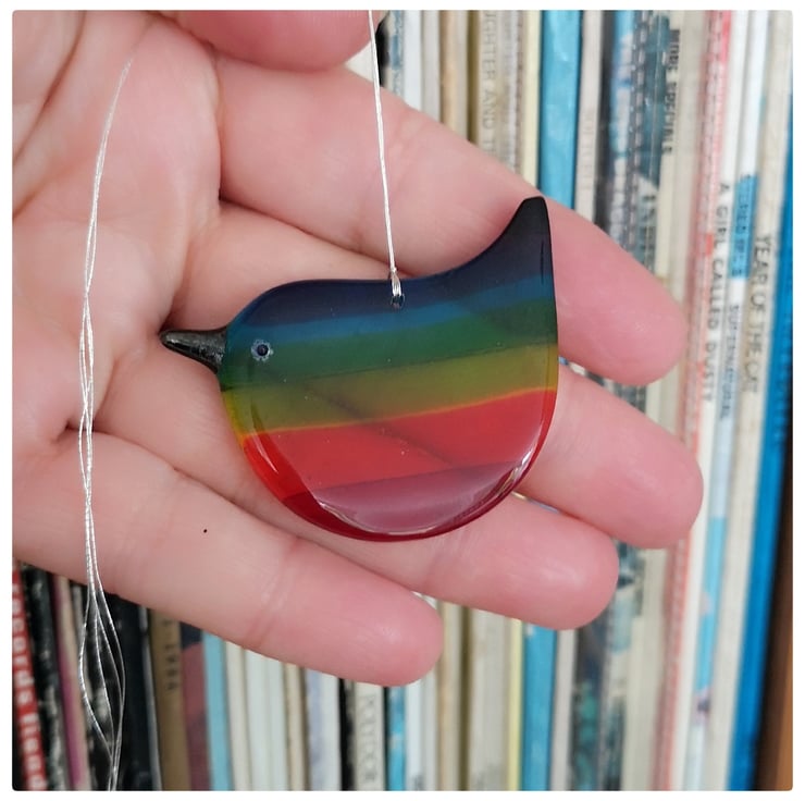 A rainbow wren of hope glass bird with a dark p... - Folksy