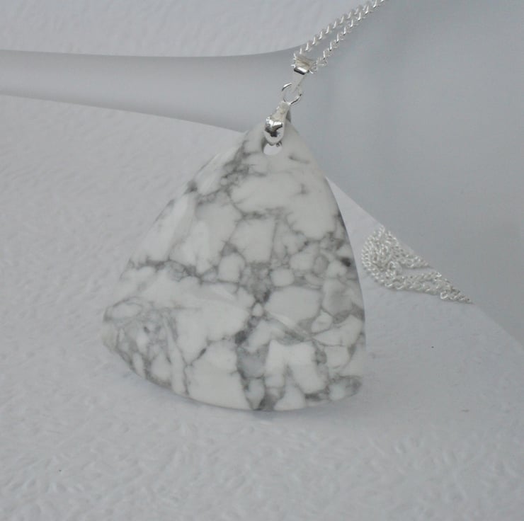 White and grey howlite pendant necklace - semi-... - Folksy