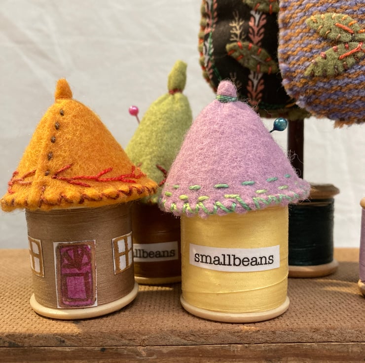 Pointy pin cushion No10 - Folksy