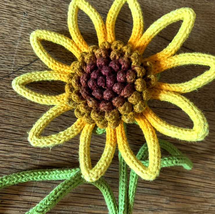 Simple String Sunflower - Folksy