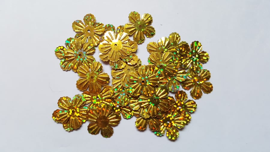 30 x Craft Sequins - Holographic - 5-Petal Flow... - Folksy 30 x Craft Sequins - Holographic - 5-Petal Flow... - Folksy