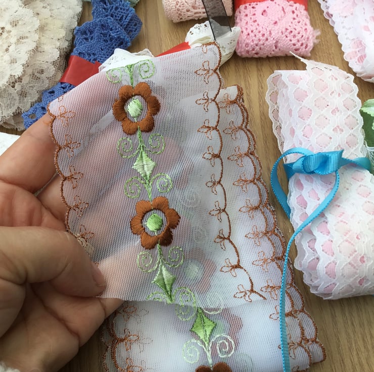 Lacy Selection of 13 Mixed Lengths of Lacy Ribb... - Folksy