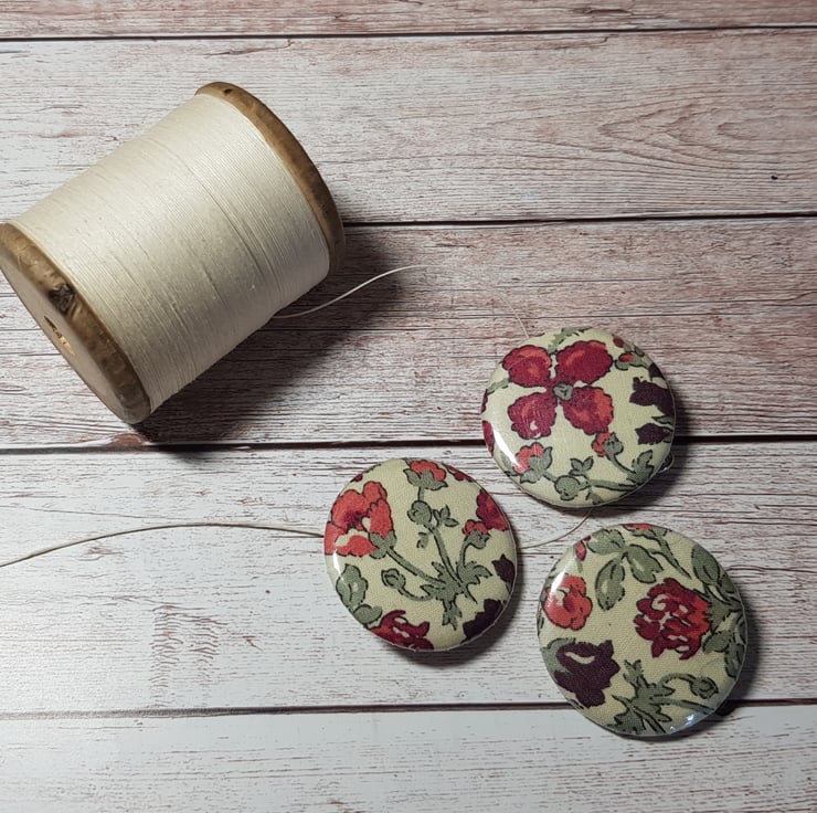 Liberty badges - Folksy