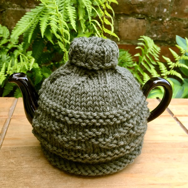 Small Olive Green Tea Cosy, One Cup Leaf Design... - Folksy