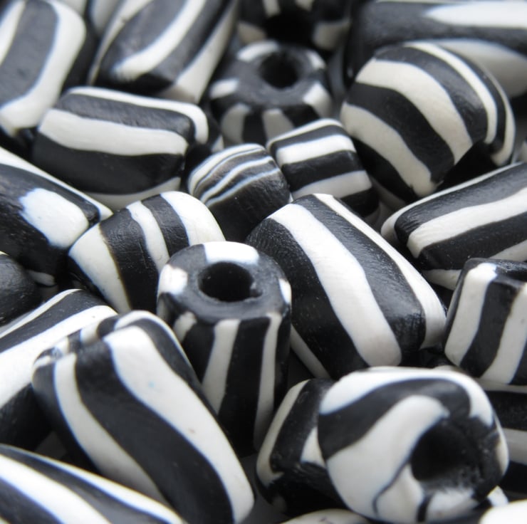 Black & White 'Zebra' Beads - Folksy