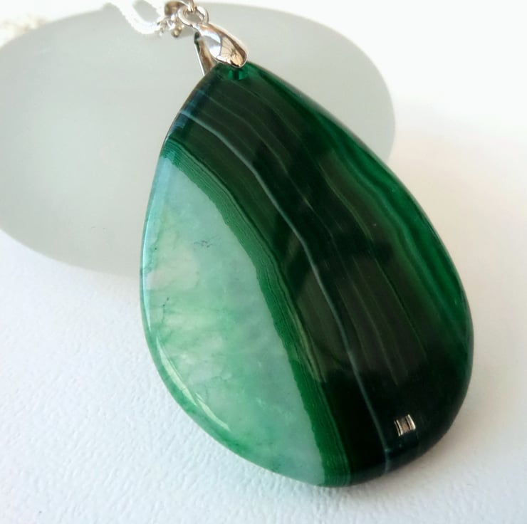 Green agate pendant necklace - Folksy