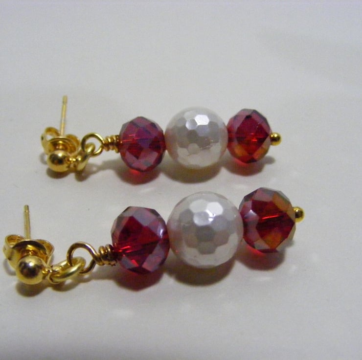 Shell Pearl and Ruby Red Crystal Jewellery Set - Folksy