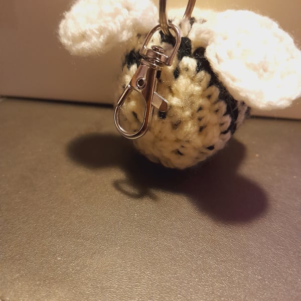 Bee key ring - Folksy