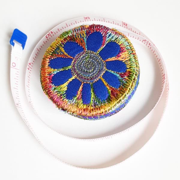 Free machine embroidery retractable tape measure - Folksy