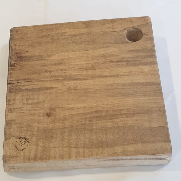 Sycamore chopping board (SYC CB 4) - Folksy