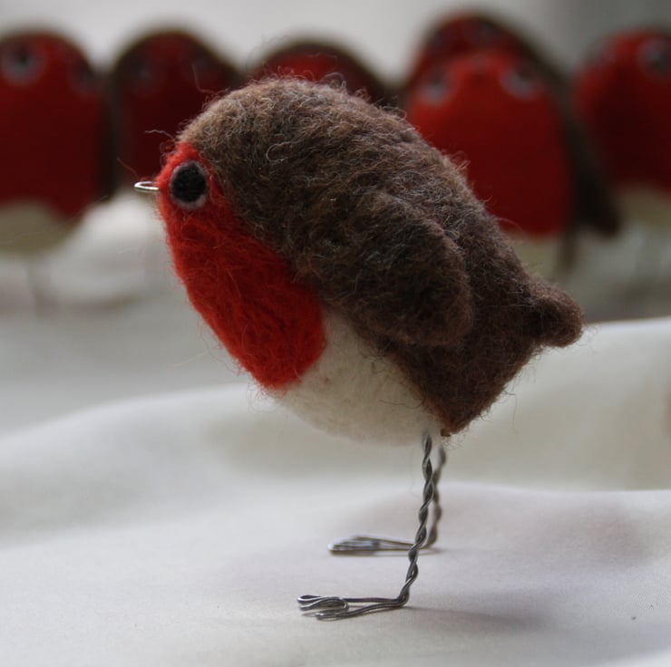 Round Robin - MADE TO ORDER needle felted robin... - Folksy