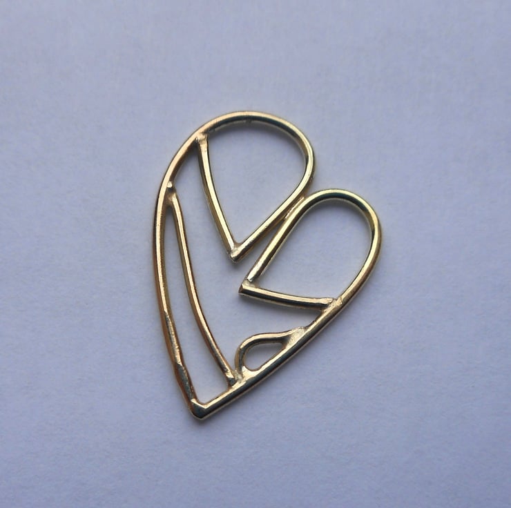 A personalised bespoke solid gold pendant made ... - Folksy