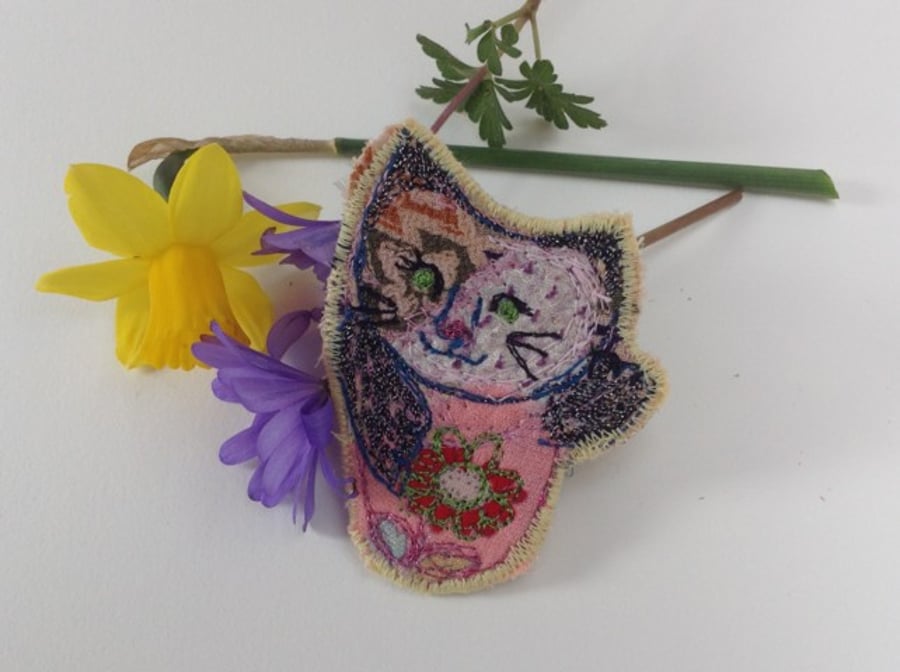 Cat Textile Art Brooch - Folksy