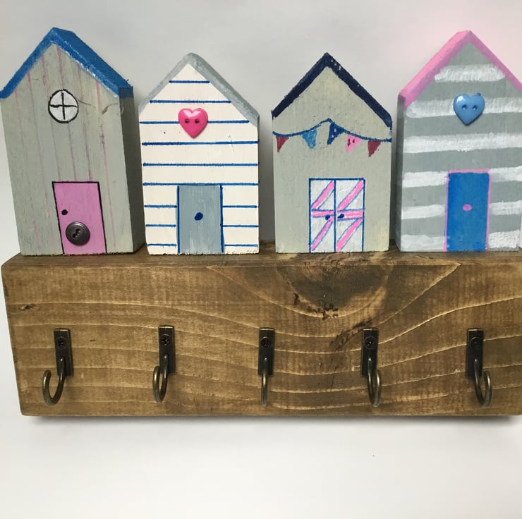 Rustic pretty beach hut key hooks made from rec... - Folksy