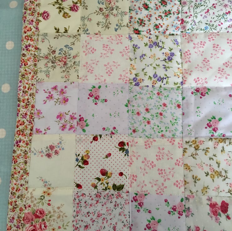 Patchwork quilt in shabby chic , floral fabrics... - Folksy