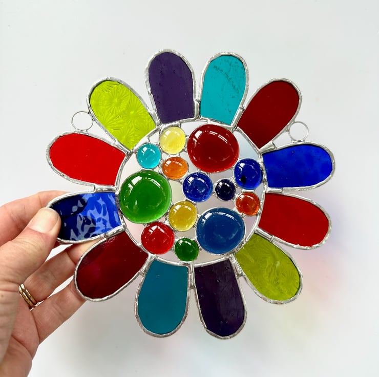 Stained Glass Bead Daisy Suncatcher - Handmade ... - Folksy