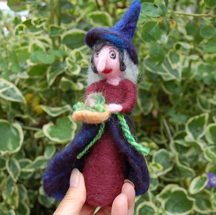 Maud the Kitchen witch, hedge witch Halloween w... - Folksy