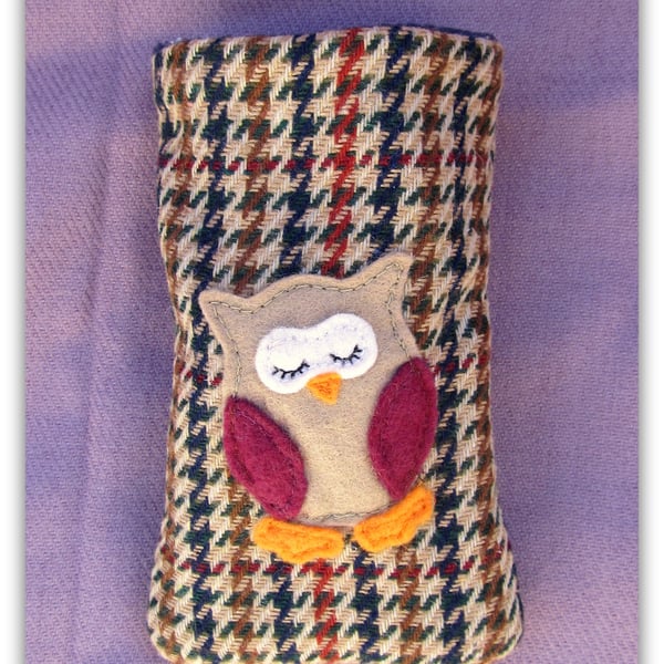 Snoozy Owl gadget case - Folksy