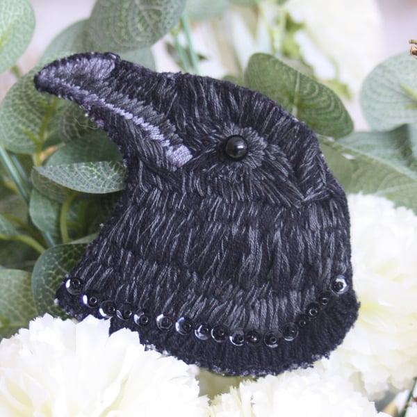 HANDMADE EMBROIDERED LARGE RAVEN BROOCH, STATEM... - Folksy