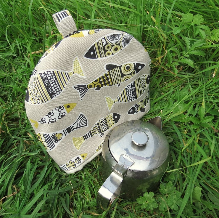 A small tea cosy. Made to fit a 2 cup teapot. ... - Folksy