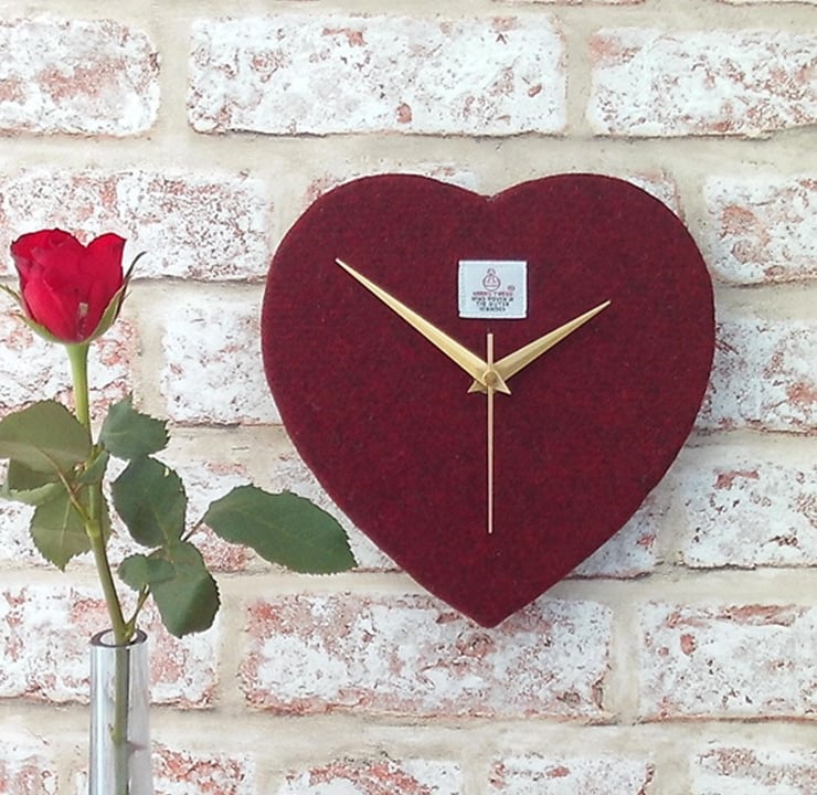 Harris tweed heart shaped clock dark red weddin... - Folksy