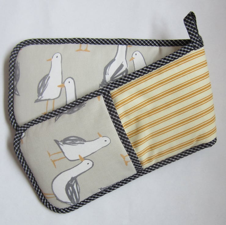 Seagull Oven Gloves - Folksy