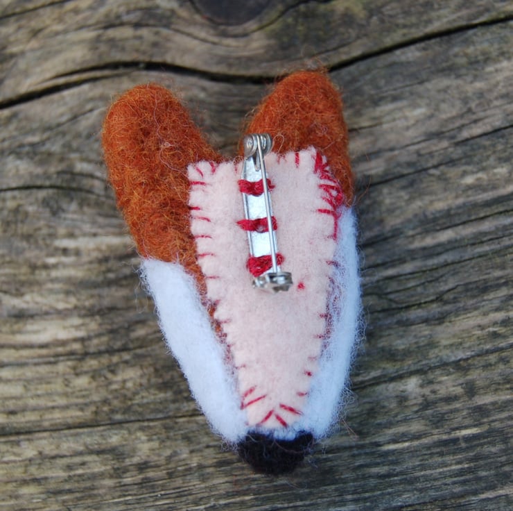Fox, Needle felt fox brooch - ladies jewellery... - Folksy