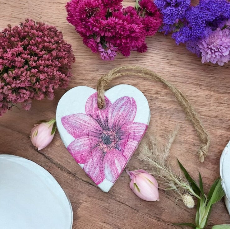 Flower Heart Hanging Room Diffuser, Pink Anemo... - Folksy