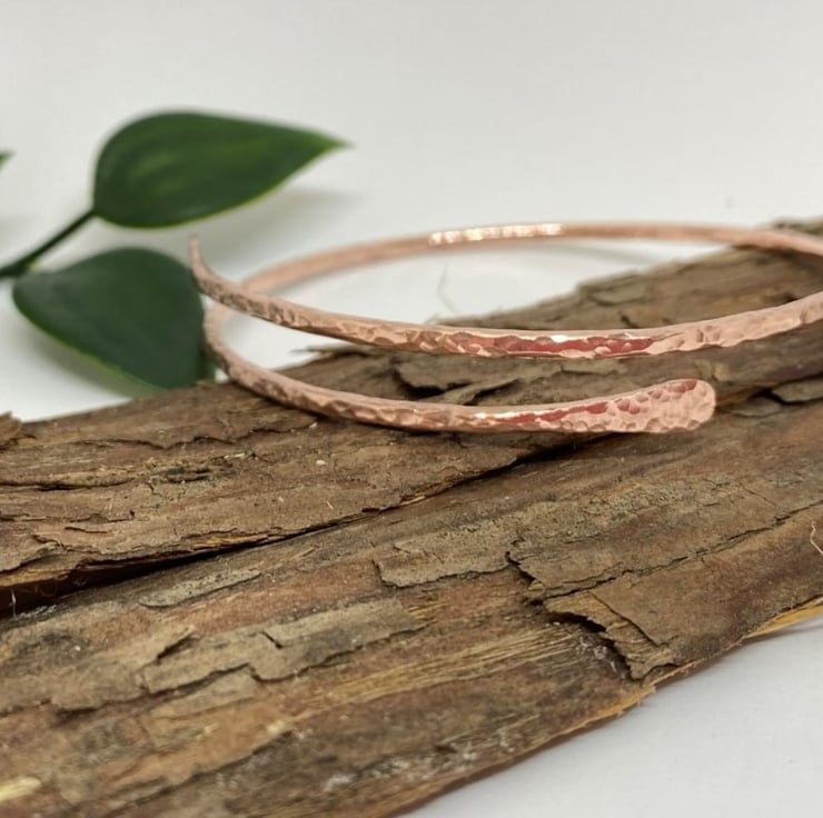 copper bracelet overlap wraparound hammered cop... - Folksy