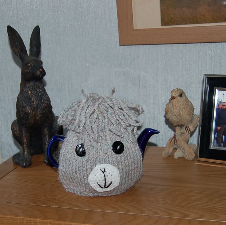 knitted tea cosy, Alpaca face Tea cosy - to fit... - Folksy