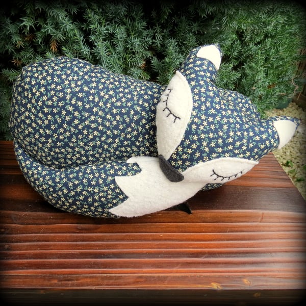 A snoozy groovy fox cushion. 32cm in length. 12... - Folksy