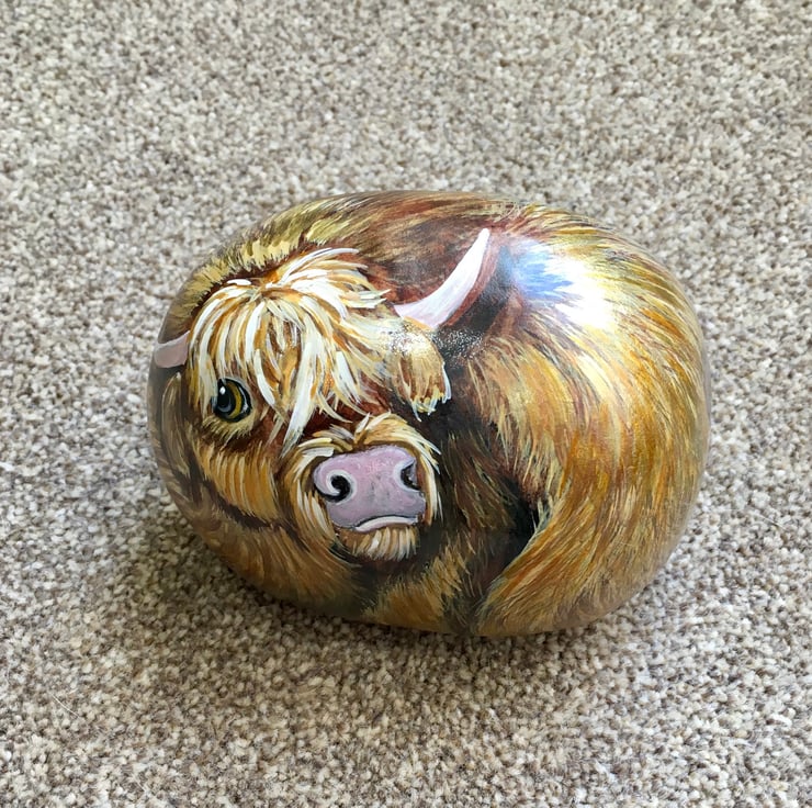 Highland cow painted pebble large garden rock w... - Folksy