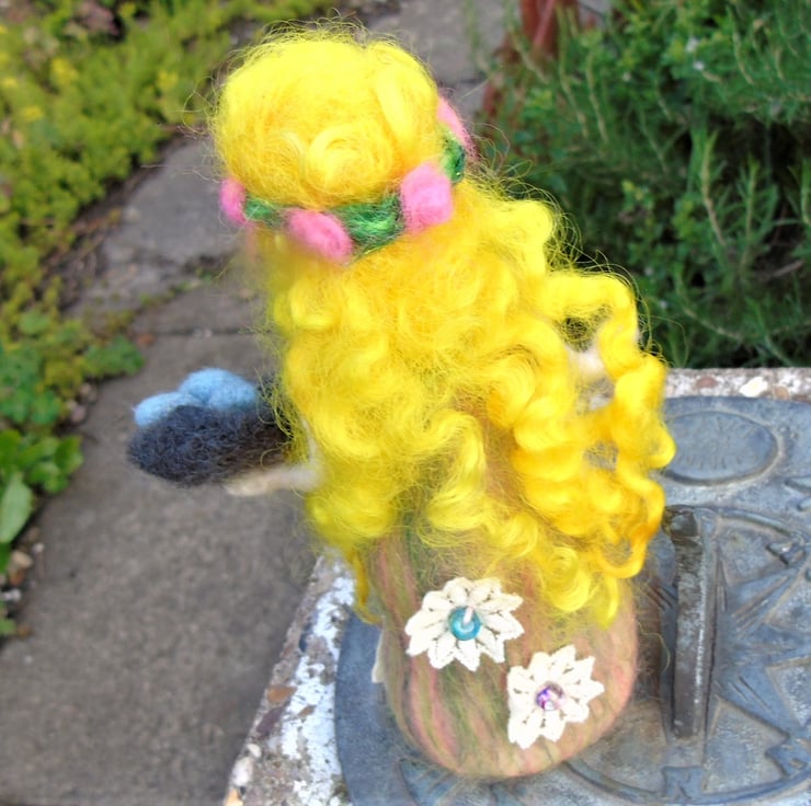 Needle felt doll - Spring with nest and eggs - Folksy