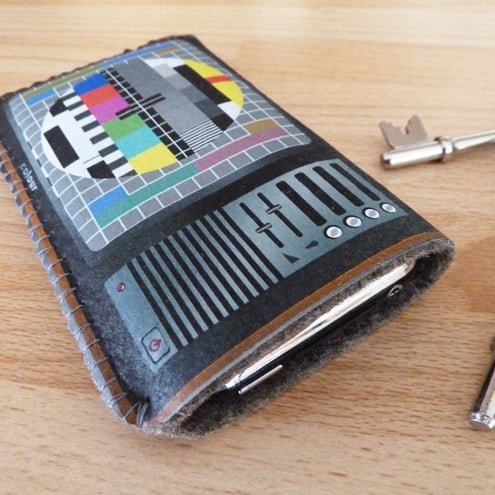 Retro TV iPhone Case - Folksy