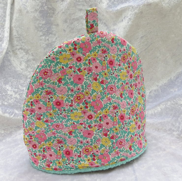 Tea Cosy, medium tea cosy, to fit a 2 - 4 cup ... - Folksy
