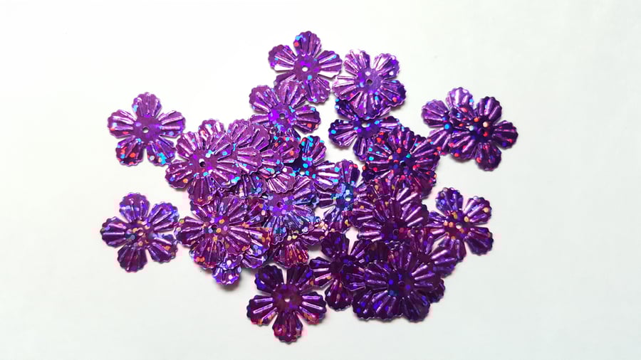 30 x Craft Sequins - Holographic - 5-Petal Flow... - Folksy 30 x Craft Sequins - Holographic - 5-Petal Flow... - Folksy