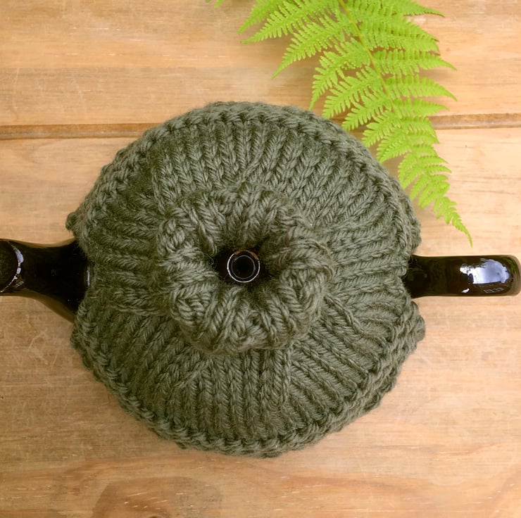 Small Olive Green Tea Cosy, One Cup Leaf Design... - Folksy