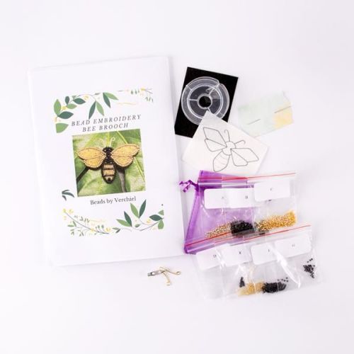 Jewellery Making - Bead embroidery Eleanor Quee... - Folksy