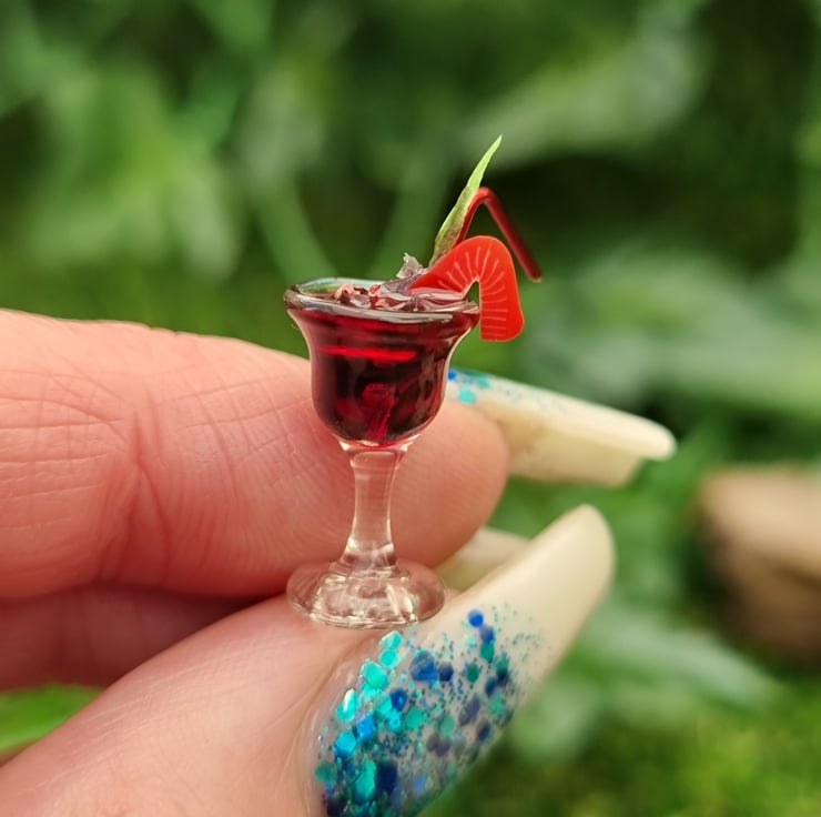 Miniature dollshouse cocktail 1:12 scale strawb... - Folksy