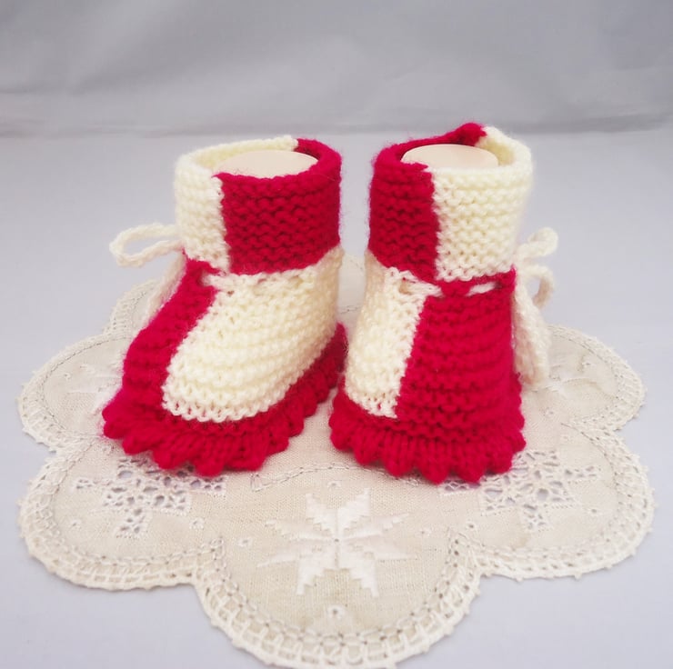 Hand Knit Baby Booties, Domino Booties, Two Col... - Folksy