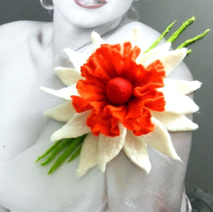 SALE... Hand Felted, Wool Jewelry felted BRO... - Folksy