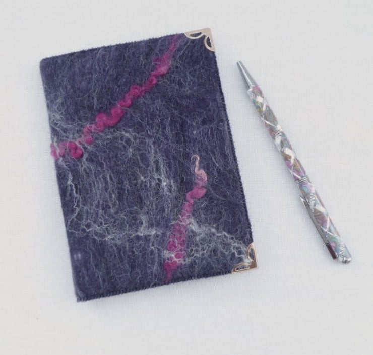 A6 notebook with handmade felt cover (purple) - Folksy